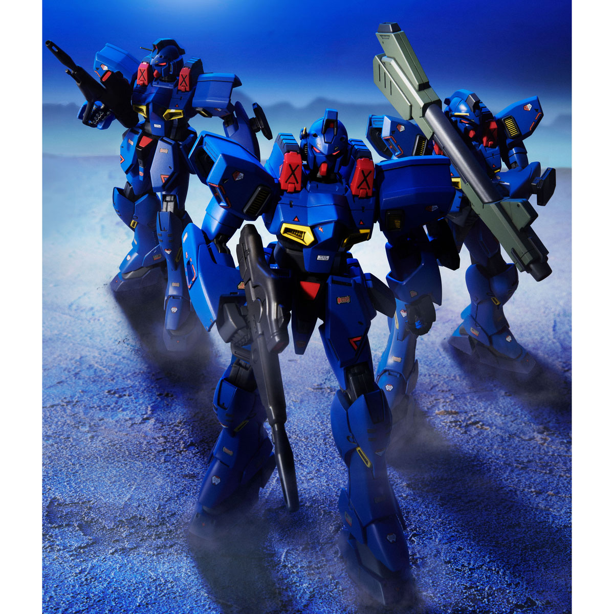 RE/100 Gun-EZ Land Use Type Bluebird Team Colors | The Avid Collectors